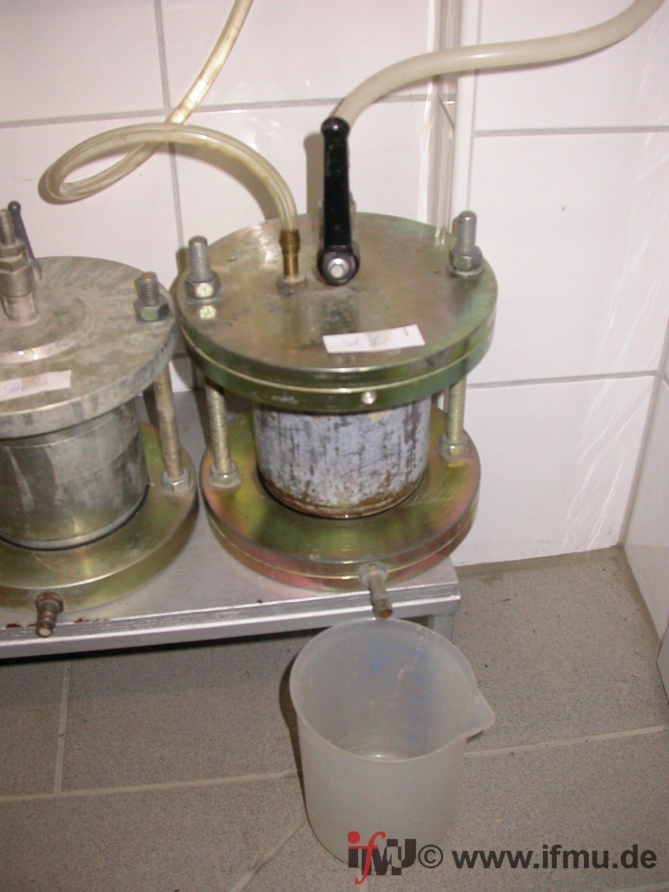 Bestimmung der Wasserdurchlässigkeit, Durchlässigkeits